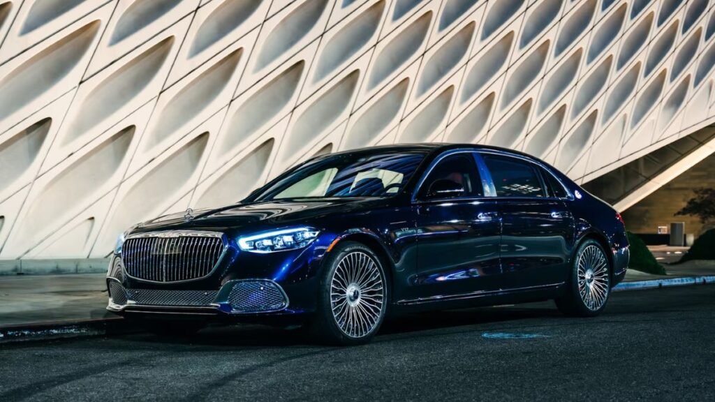 Mercedes-Maybach S 680 Night Series रिव्यू | एक अल्टीमेट लक्ज़री और V12 ...